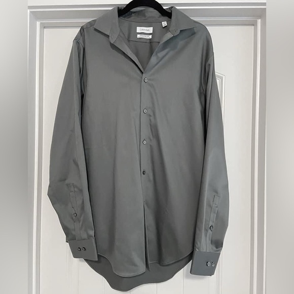 Calvin Klein Infinite Non Iron